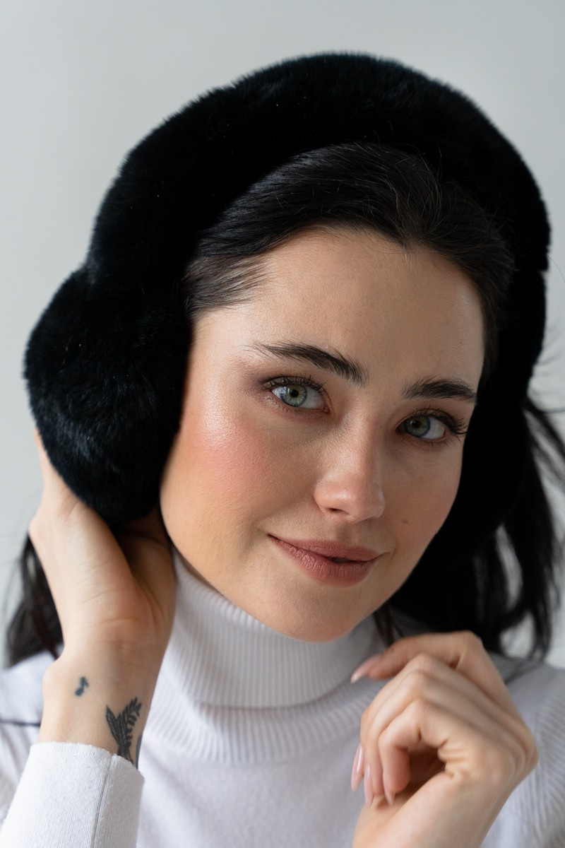 Czarne futrzane nauszniki - Kod produktu: KDNF-8 - Cena: - Sklep internetowy Karibu