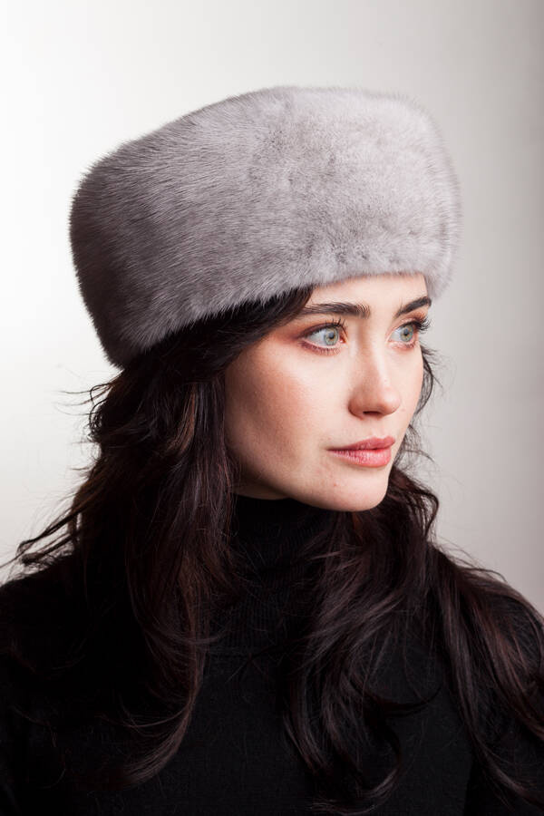 czapka do granatowej kurtki